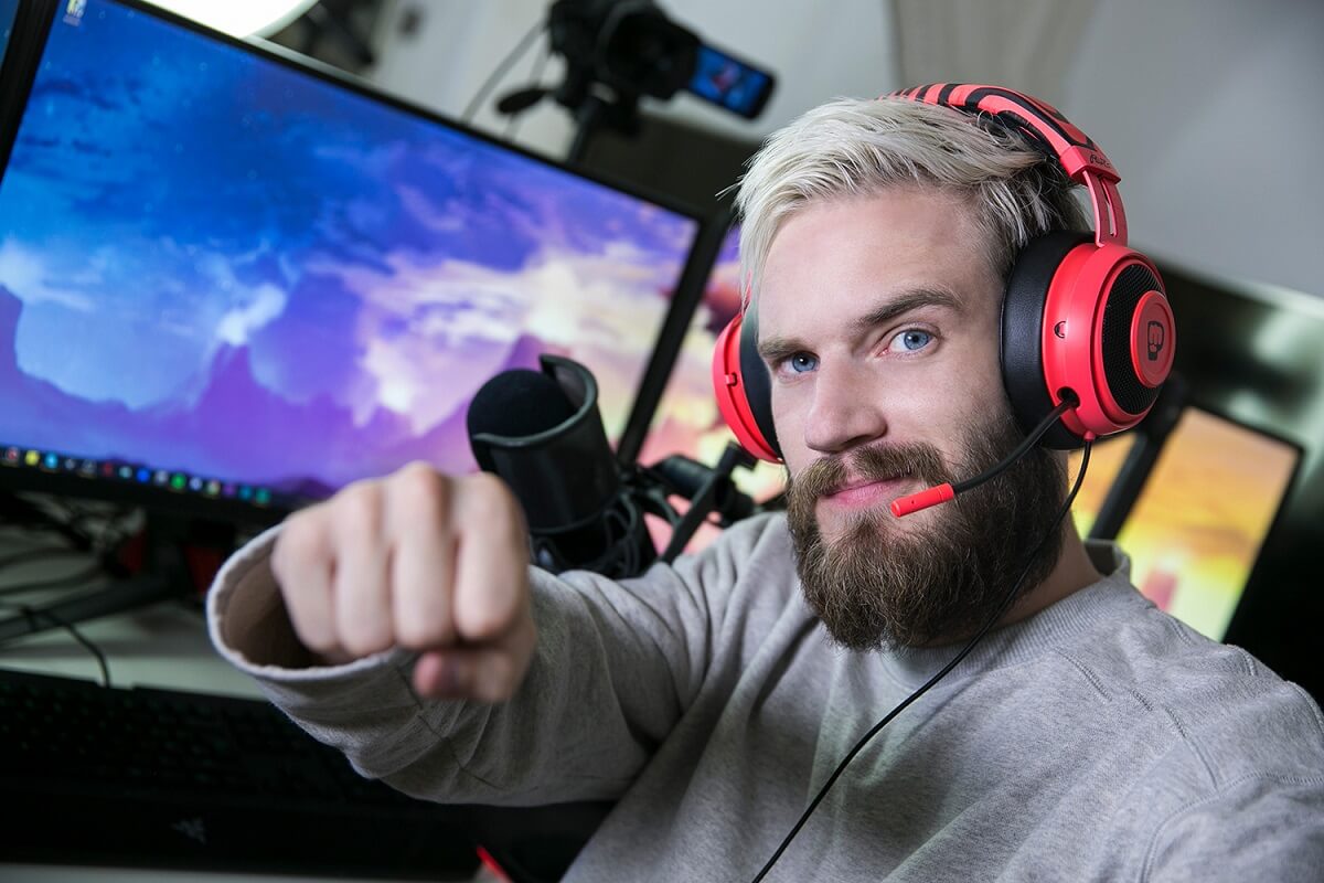 Streamer là gì? Cách để kiếm tiền đơn giản từ nghề Streamer - sfrv.org